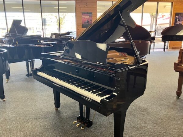 Full View - Yamaha Pianos - Piano Distributors Piano New Used